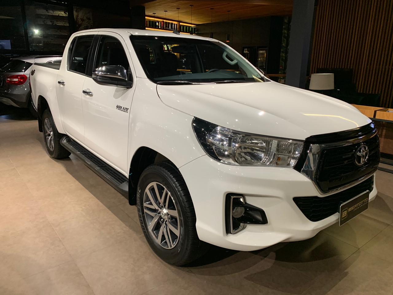 Toyota Hilux 2019 - TOGNETTO IMPORTS